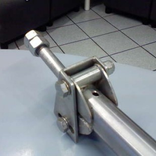 Making Kite Buggy Wheel Camber Adjusters – https://www.popeyethewelder.com