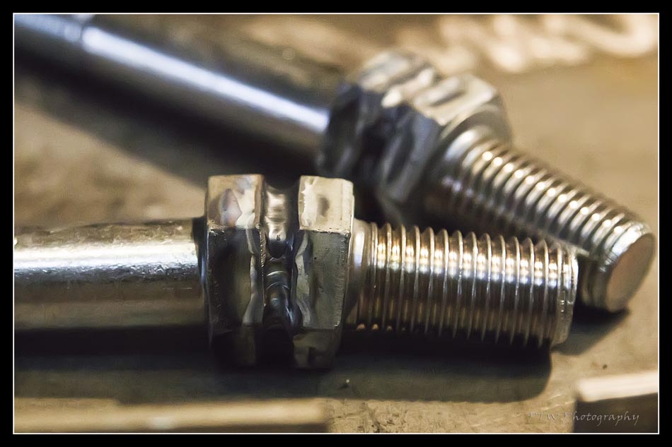 Making Cambered Stub Axles – https://www.popeyethewelder.com